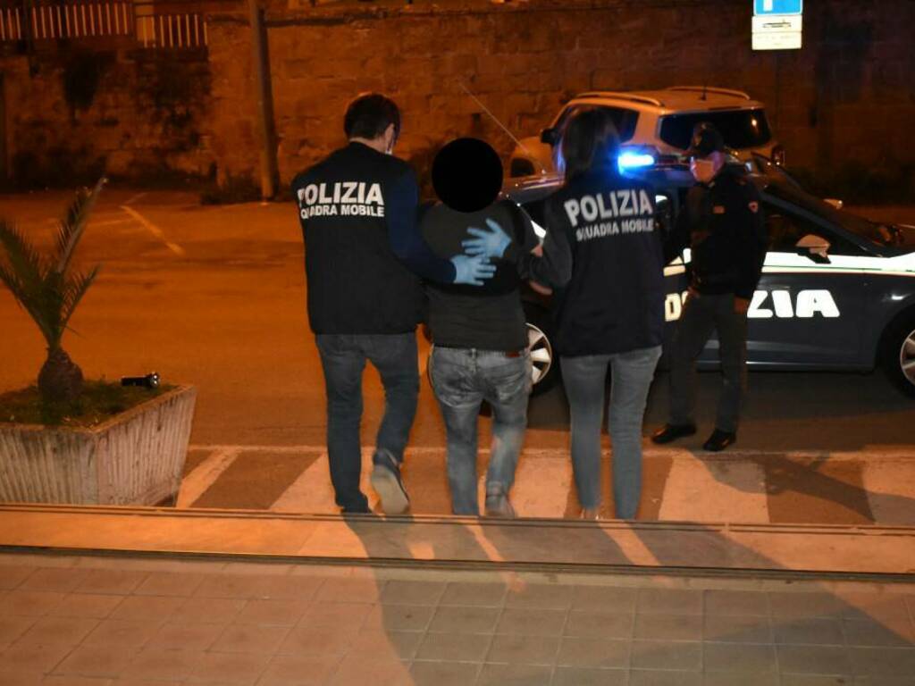 Capua, sequestrata piantagione di Cannabis, avrebbe reso sul mercato ...