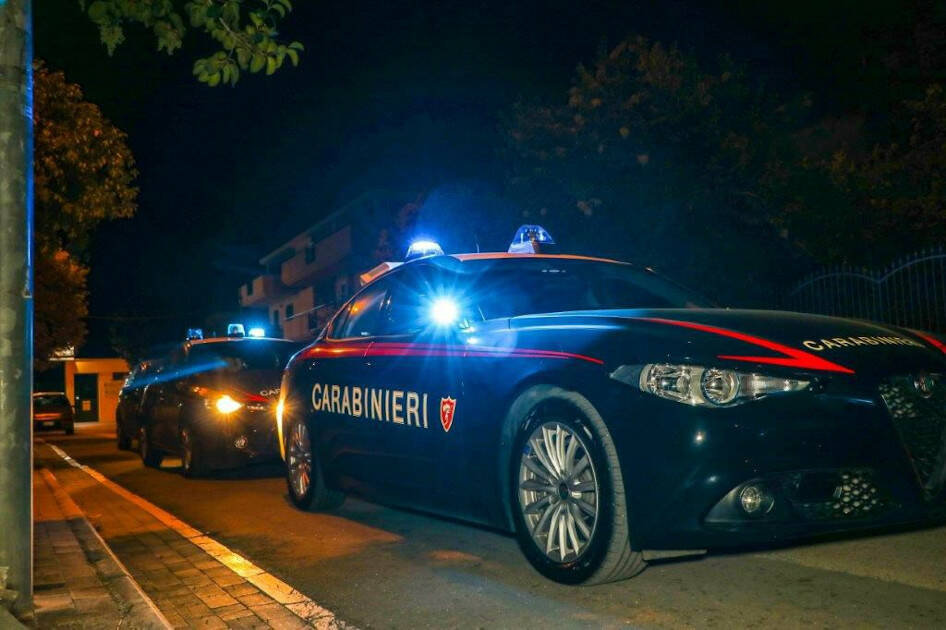 Controlli dei carabinieri nel centro del capoluogo nelle ore serali e ...