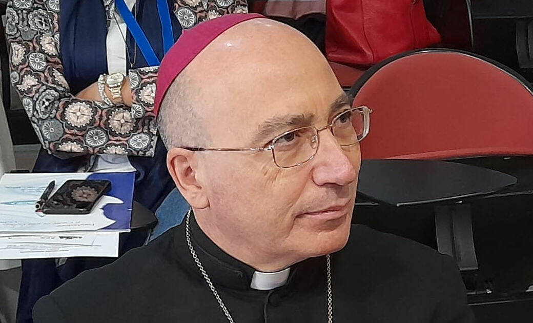 Funerali Patrizia, uccisa dal figlio, il Vescovo Lagnese: "Pregate per ...