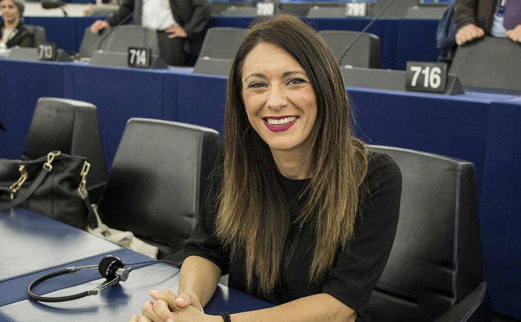 Forum all’Europa Experience con Pina Picierno, Girfatti e gli studenti ...