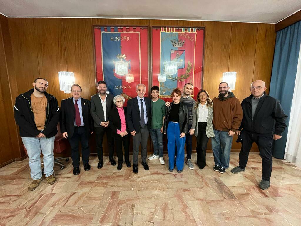 Caserta: siglato il rinnovo del patto tra Comune e cittadini per Villa ...