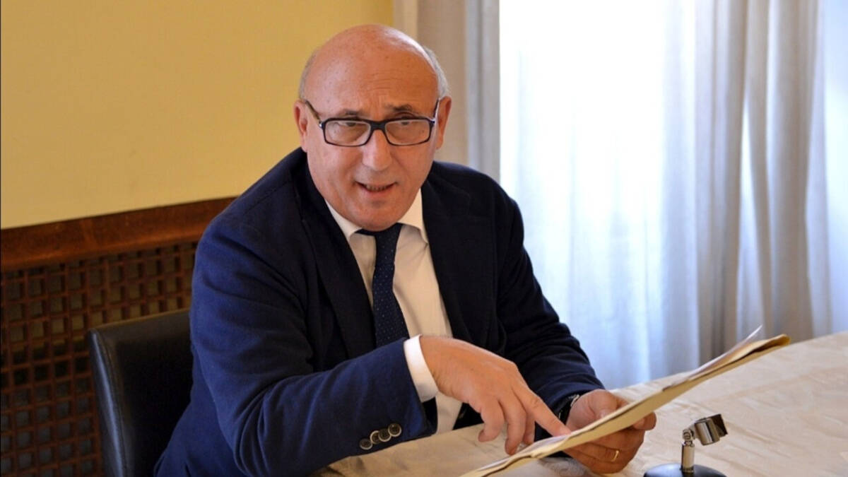 Maurizio Gasparri: esempio Fasano resta scolpito nella nostra mente ...