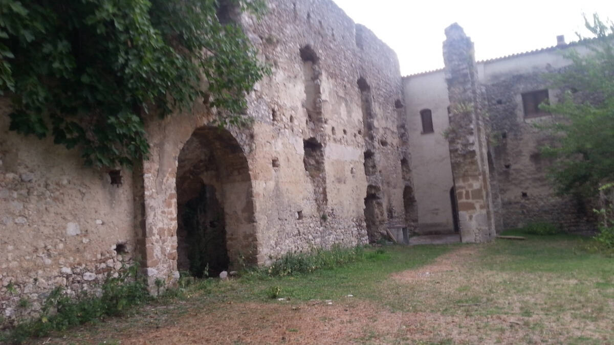 Vairano Patenora: mancata messa in sicurezza dell’Abbazia della Ferrara ... Vairano Patenora: mancata messa in sicurezza dell’Abbazia della Ferrara ...