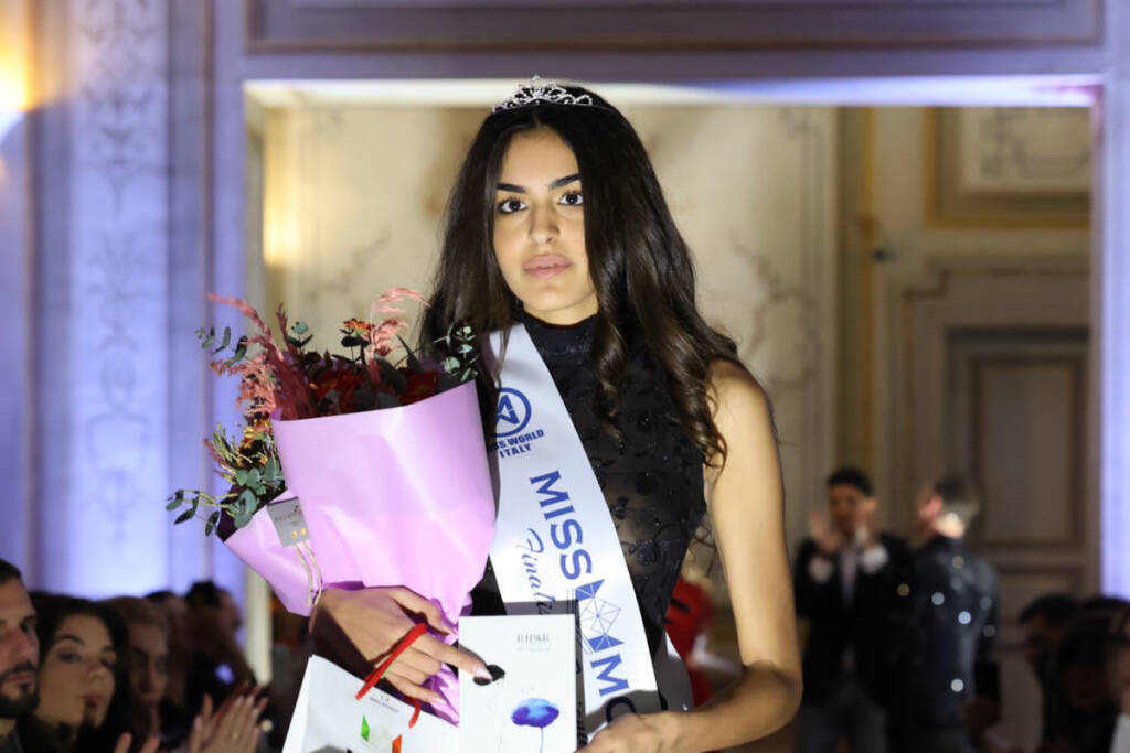 Miss Mondo a Caserta: Rebecca Tulino vince la seconda tappa regionale ...