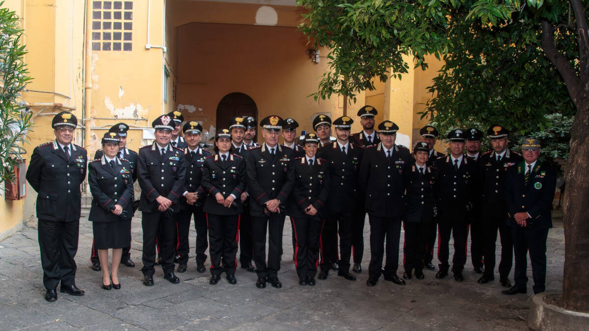 Il generale comandante Rispoli in visita agli uffici di Caserta dei ...