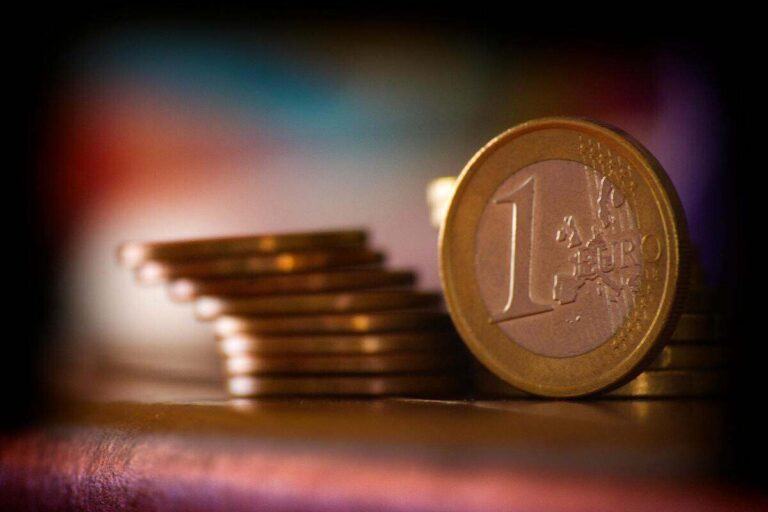 Hai una moneta da 1 euro? Potrebbe valere fino a 29.000 euro: ecco cosa ...